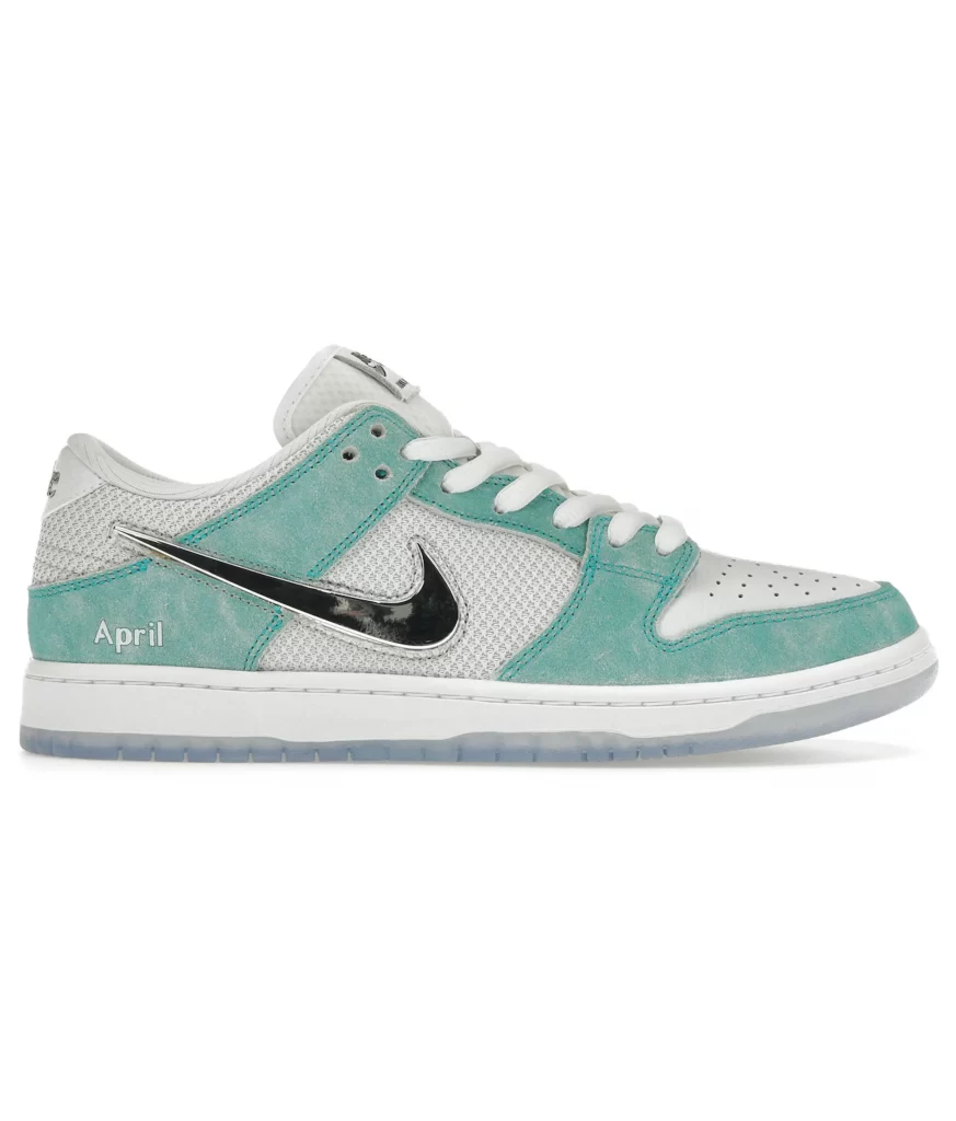 Nike SB Dunk Low April - Sneak Freaks LTD